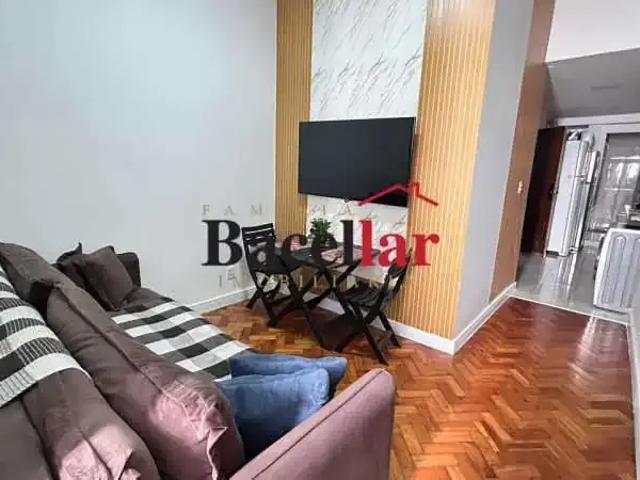 Apartamento para Venda em Rio de Janeiro/RJ Copacabana 2 Quartos