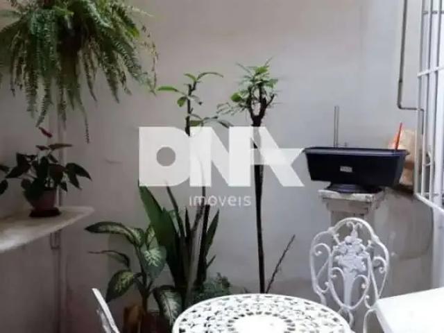 Apartamento para Venda em Rio de Janeiro/RJ Copacabana 2 Quartos