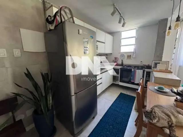 Apartamento para Venda em Rio de Janeiro/RJ Copacabana 2 Quartos