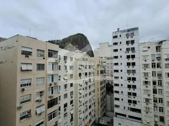 Apartamento para Venda em Rio de Janeiro/RJ Copacabana 2 Quartos