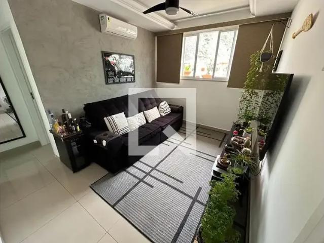 Apartamento para Venda em Rio de Janeiro/RJ Copacabana 2 Quartos