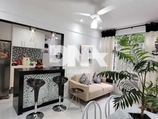 Apartamento para Venda em Rio de Janeiro/RJ Copacabana 2 Quartos