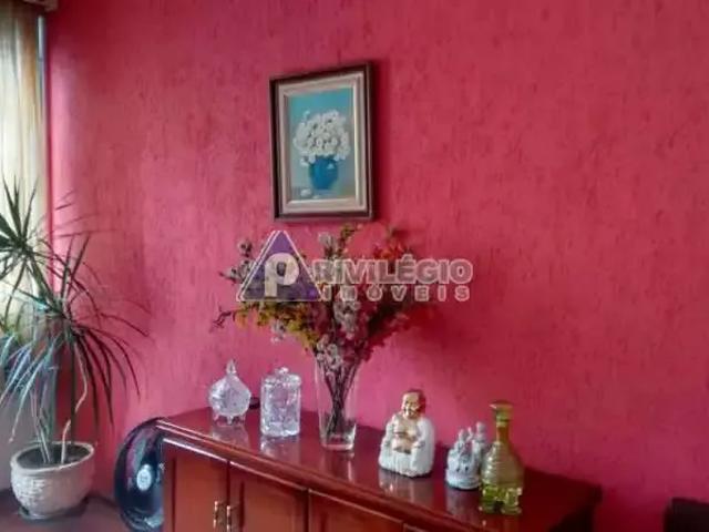 Apartamento para Venda em Rio de Janeiro/RJ Copacabana 2 Quartos