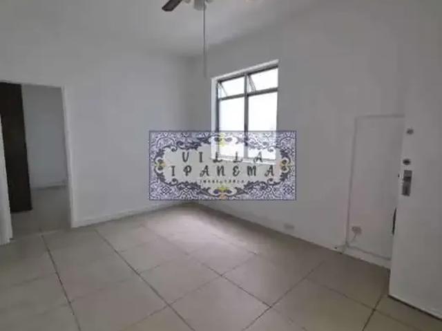 Apartamento para Venda em Rio de Janeiro/RJ Copacabana 2 Quartos