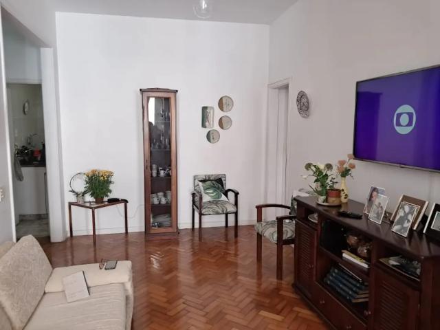 Apartamento para Venda em Rio de Janeiro/RJ Copacabana 2 Quartos