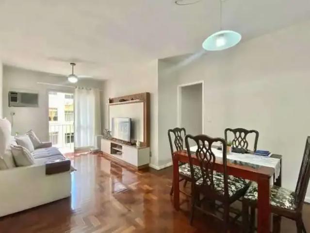 Apartamento para Venda em Rio de Janeiro/RJ Copacabana 2 Quartos