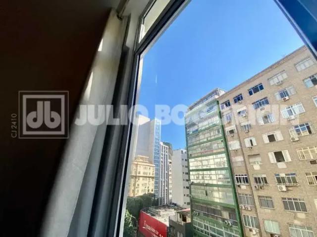 Apartamento para Venda em Rio de Janeiro/RJ Copacabana 2 Quartos