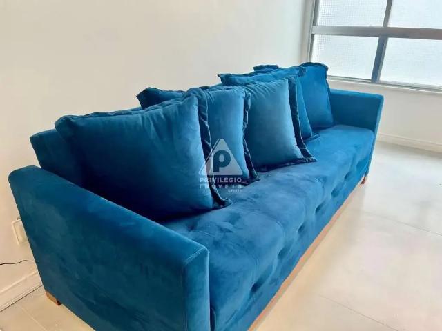 Apartamento para Venda em Rio de Janeiro/RJ Copacabana 2 Quartos