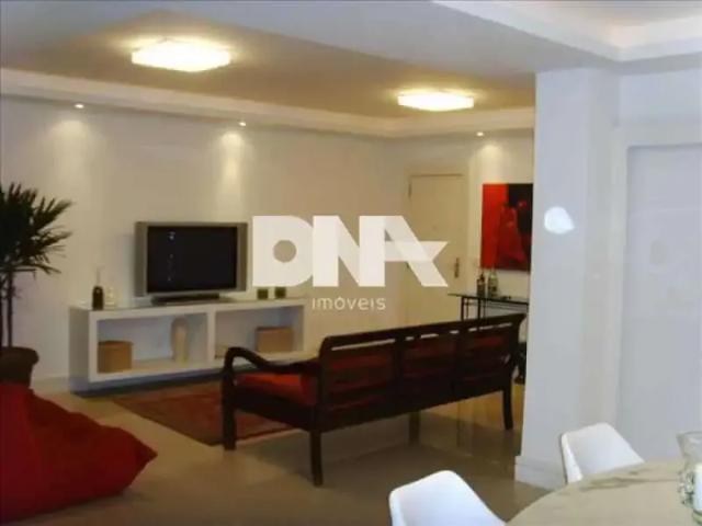Apartamento para Venda em Rio de Janeiro/RJ Copacabana 2 Quartos