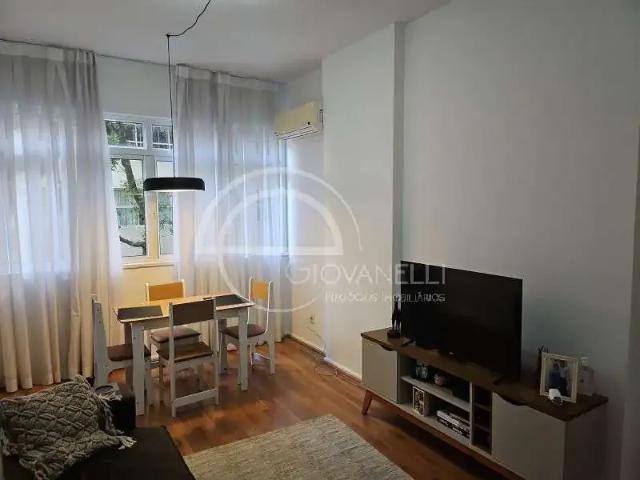 Apartamento para Venda em Rio de Janeiro/RJ Copacabana 2 Quartos