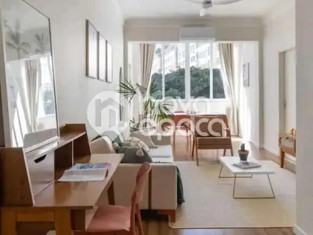 Apartamento para Venda em Rio de Janeiro/RJ Copacabana 2 Quartos