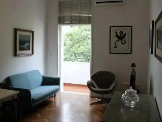 Apartamento para Venda em Rio de Janeiro/RJ Copacabana 2 Quartos