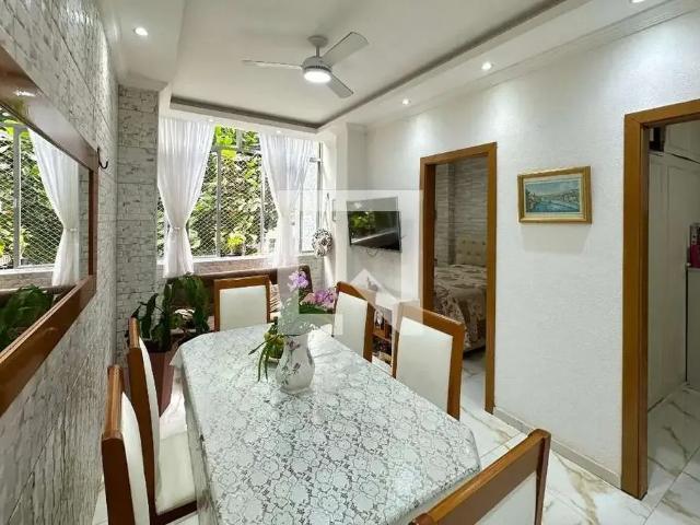 Apartamento para Venda em Rio de Janeiro/RJ Copacabana 2 Quartos
