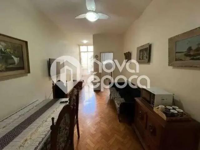 Apartamento para Venda em Rio de Janeiro/RJ Copacabana 2 Quartos