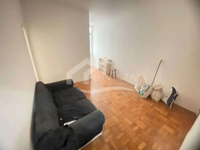 Apartamento para Venda em Rio de Janeiro/RJ Copacabana 2 Quartos
