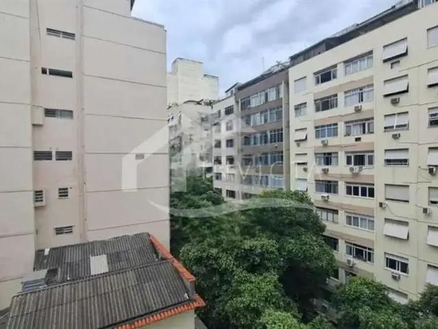 Apartamento para Venda em Rio de Janeiro/RJ Copacabana 2 Quartos