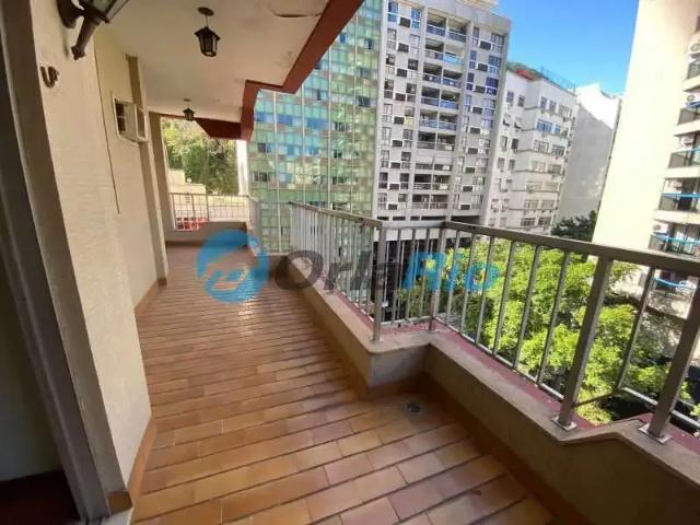 Apartamento para Venda em Rio de Janeiro/RJ Copacabana 2 Quartos