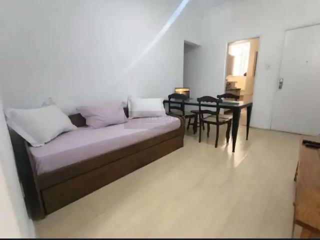 Apartamento para Venda em Rio de Janeiro/RJ Copacabana 2 Quartos