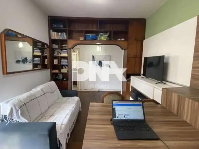 Apartamento para Venda em Rio de Janeiro/RJ Copacabana 2 Quartos