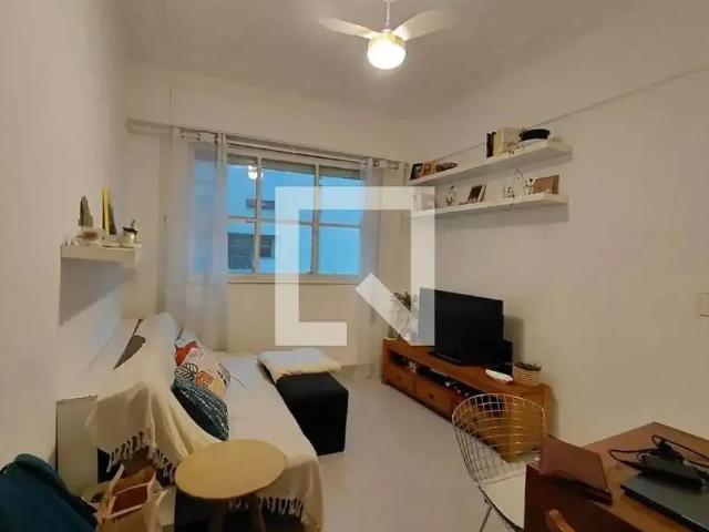 Apartamento para Venda em Rio de Janeiro/RJ Copacabana 2 Quartos