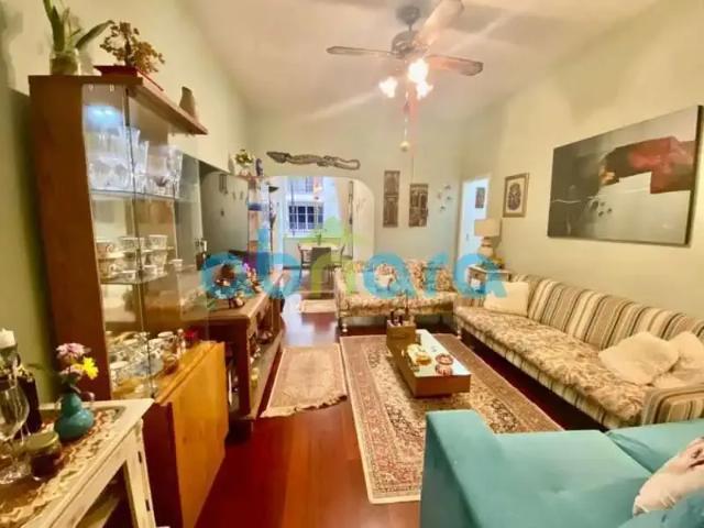 Apartamento para Venda em Rio de Janeiro/RJ Copacabana 2 Quartos