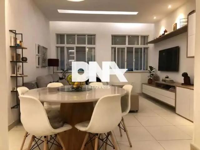 Apartamento para Venda em Rio de Janeiro/RJ Copacabana 2 Quartos