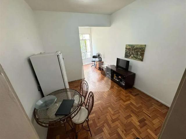Apartamento para Venda em Rio de Janeiro/RJ Copacabana 2 Quartos