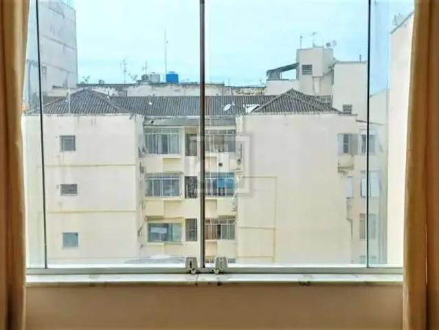 Apartamento para Venda em Rio de Janeiro/RJ Copacabana 2 Quartos