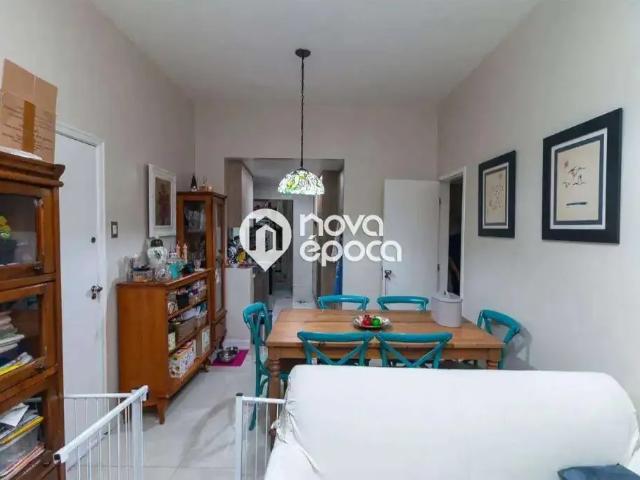 Apartamento para Venda em Rio de Janeiro/RJ Copacabana 2 Quartos