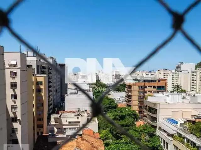 Apartamento para Venda em Rio de Janeiro/RJ Copacabana 2 Quartos