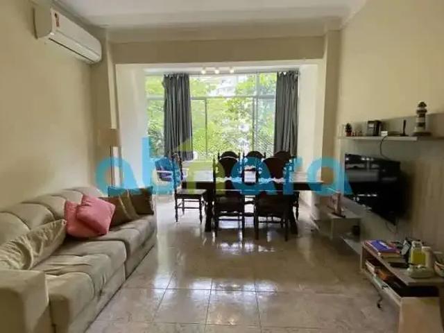 Apartamento para Venda em Rio de Janeiro/RJ Copacabana 2 Quartos