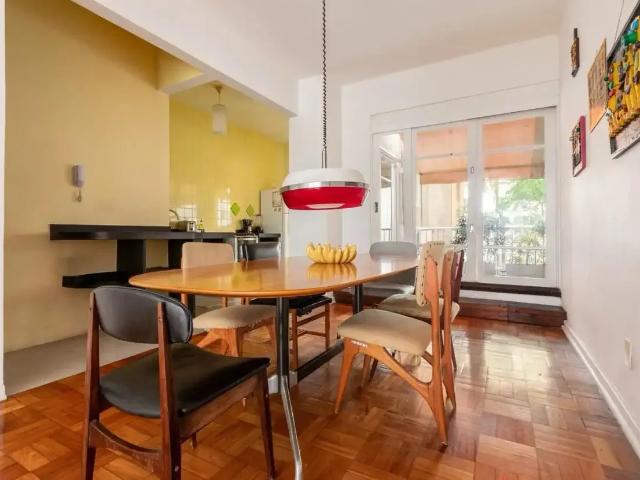 Apartamento para Venda em Rio de Janeiro/RJ Copacabana 2 Quartos