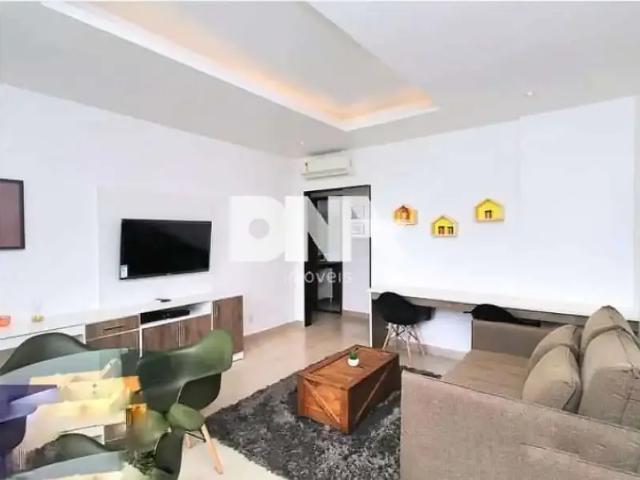 Apartamento para Venda em Rio de Janeiro/RJ Copacabana 2 Quartos