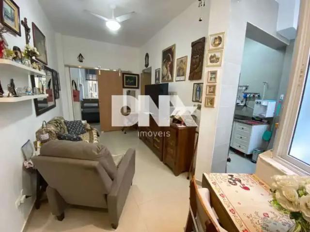Apartamento para Venda em Rio de Janeiro/RJ Copacabana 2 Quartos
