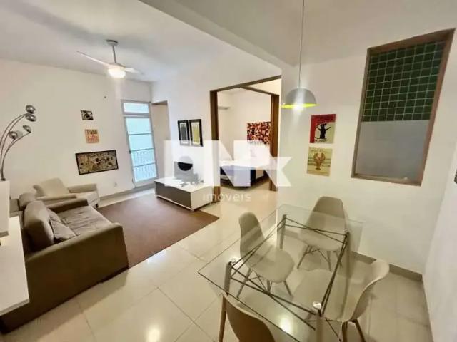 Apartamento para Venda em Rio de Janeiro/RJ Copacabana 2 Quartos