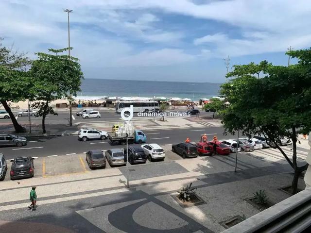 Apartamento para Venda em Rio de Janeiro/RJ Copacabana 2 Quartos