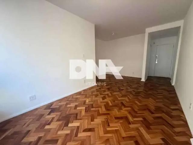 Apartamento para Venda em Rio de Janeiro/RJ Copacabana 2 Quartos