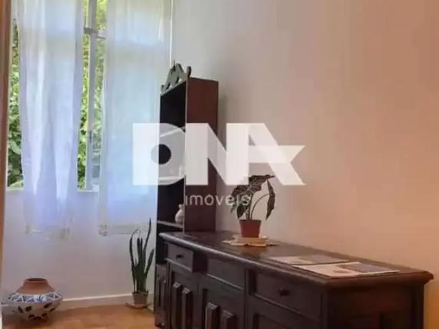 Apartamento para Venda em Rio de Janeiro/RJ Copacabana 2 Quartos