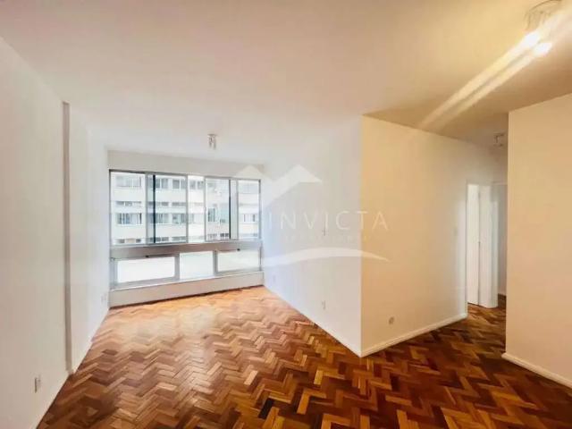 Apartamento para Venda em Rio de Janeiro/RJ Copacabana 2 Quartos