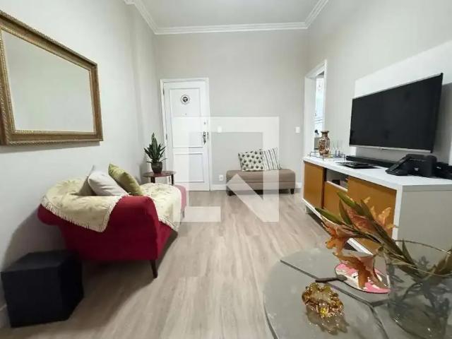 Apartamento para Venda em Rio de Janeiro/RJ Copacabana 2 Quartos