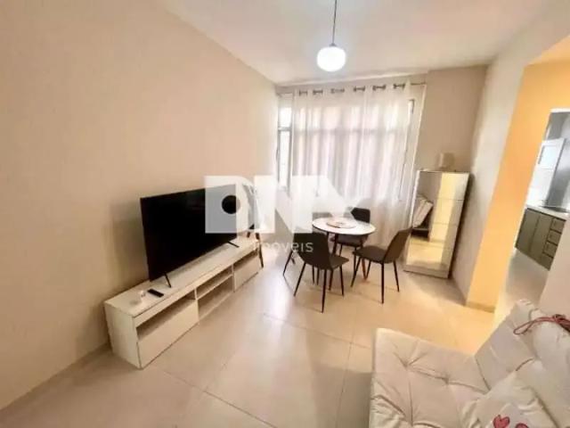 Apartamento para Venda em Rio de Janeiro/RJ Copacabana 2 Quartos