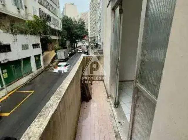 Apartamento para Venda em Rio de Janeiro/RJ Copacabana 2 Quartos