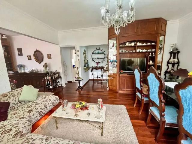 Apartamento para Venda em Rio de Janeiro/RJ Copacabana 2 Quartos