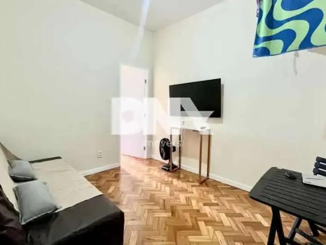 Apartamento para Venda em Rio de Janeiro/RJ Copacabana 2 Quartos