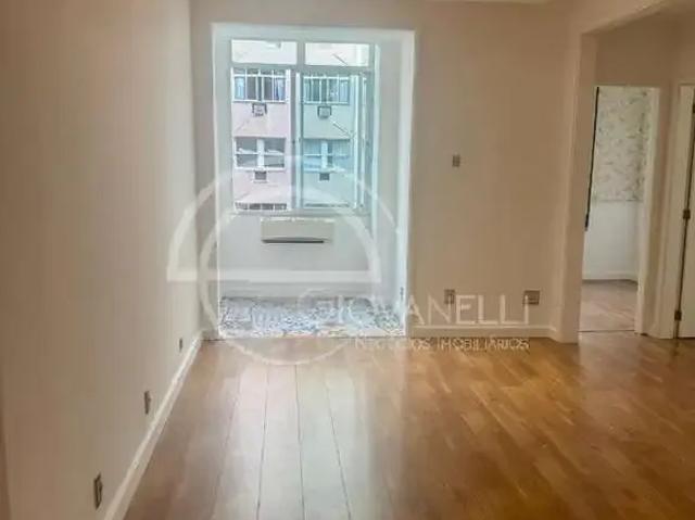 Apartamento para Venda em Rio de Janeiro/RJ Copacabana 2 Quartos
