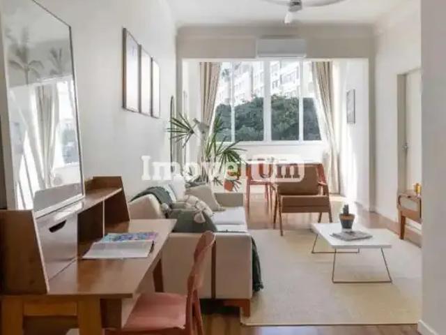 Apartamento para Venda em Rio de Janeiro/RJ Copacabana 2 Quartos