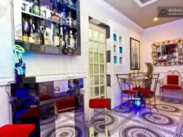 Apartamento para Venda em Rio de Janeiro/RJ Copacabana 2 Quartos