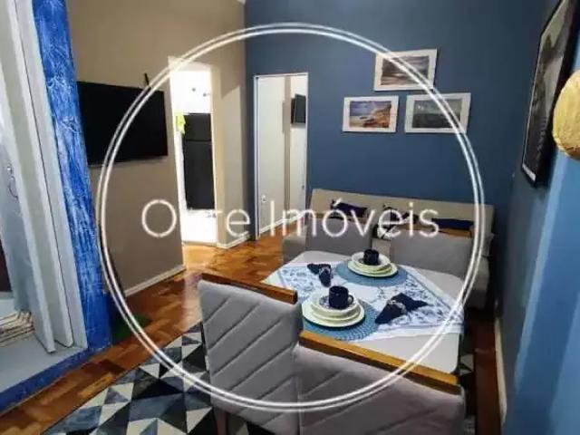 Apartamento para Venda em Rio de Janeiro/RJ Copacabana 2 Quartos