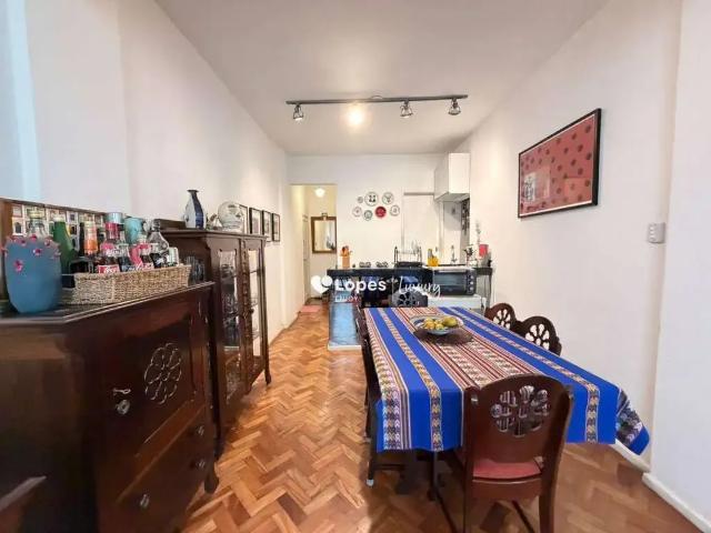 Apartamento para Venda em Rio de Janeiro/RJ Copacabana 2 Quartos