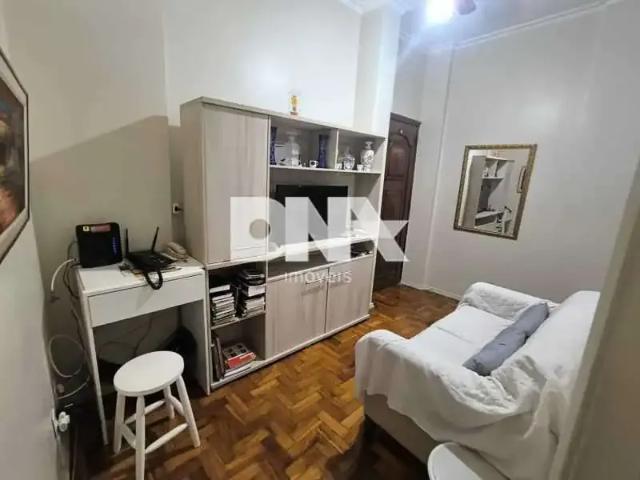 Apartamento para Venda em Rio de Janeiro/RJ Copacabana 2 Quartos